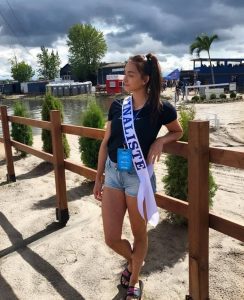 Hannah Garson - Cheerleader - Miss Canada 2020 Finalist