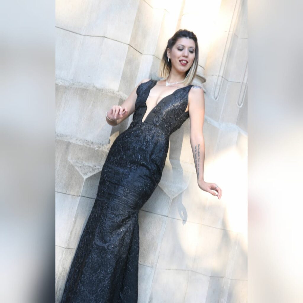 Debbie Ali - Modelo Profesional - Reina de Belleza - Argentina - PeruMira