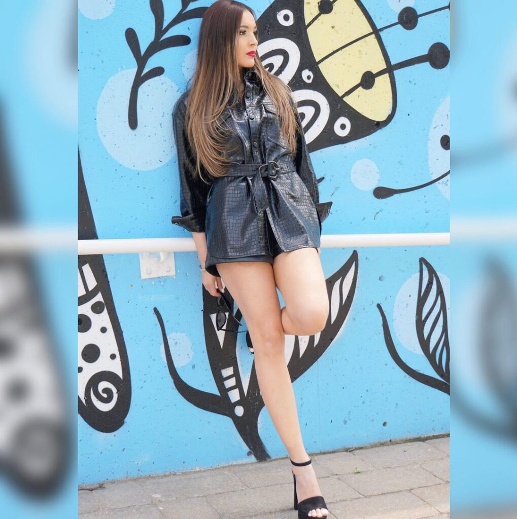 Tania López Assia - Reina Hispanoamericana Canadá 2021