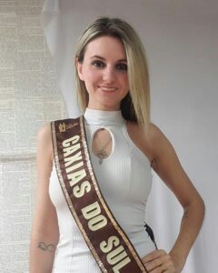 Cheila Berlanda Arnhold Schirmer - Rainha da Beleza - Brasil