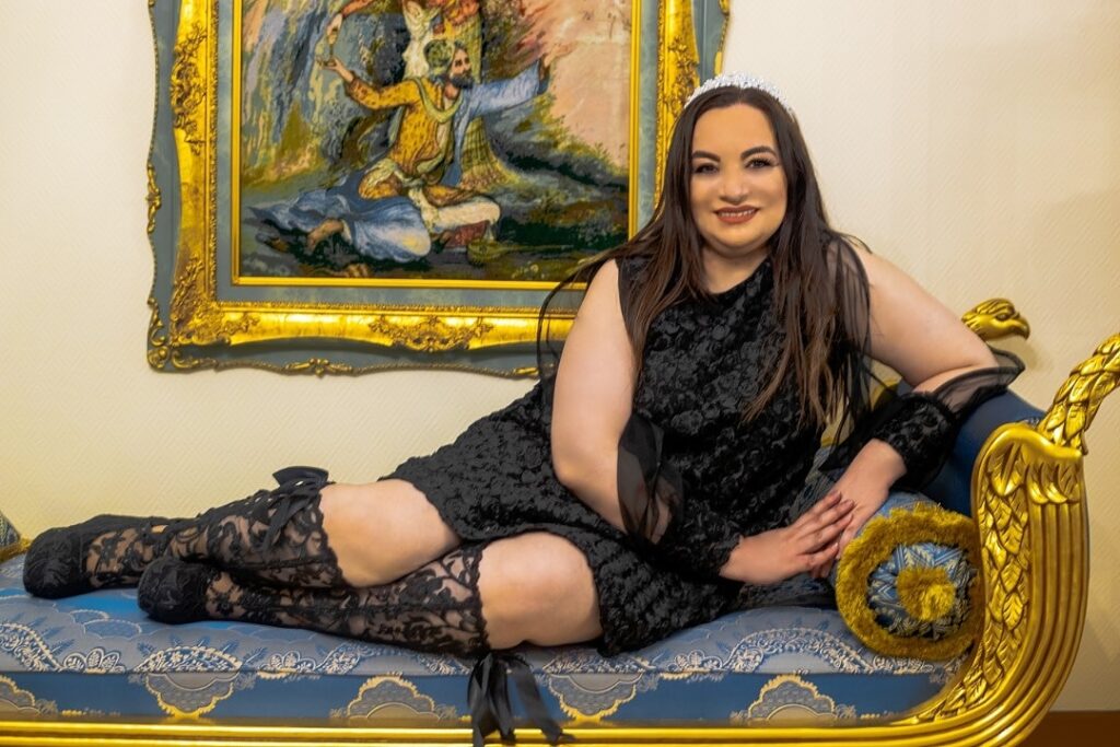 Bahareh Dadras - Doctor - Beauty Queen - Iran