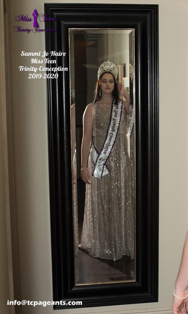 Sammi Jo Haire - Miss Personality Atlantic Provinces - PeruMira