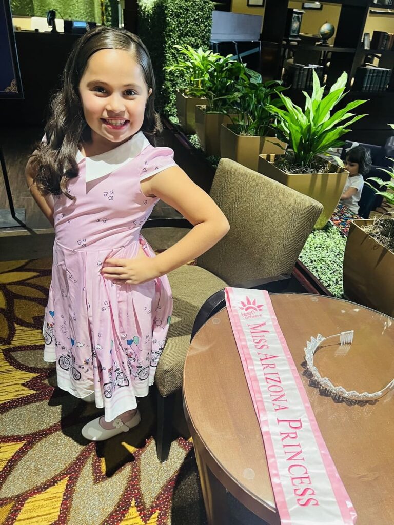 Perla Huez - Miss Teen Achieve National - USA