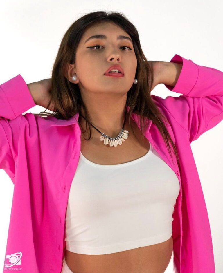 Alexandra Villa - Miss & Teen Model - Chile