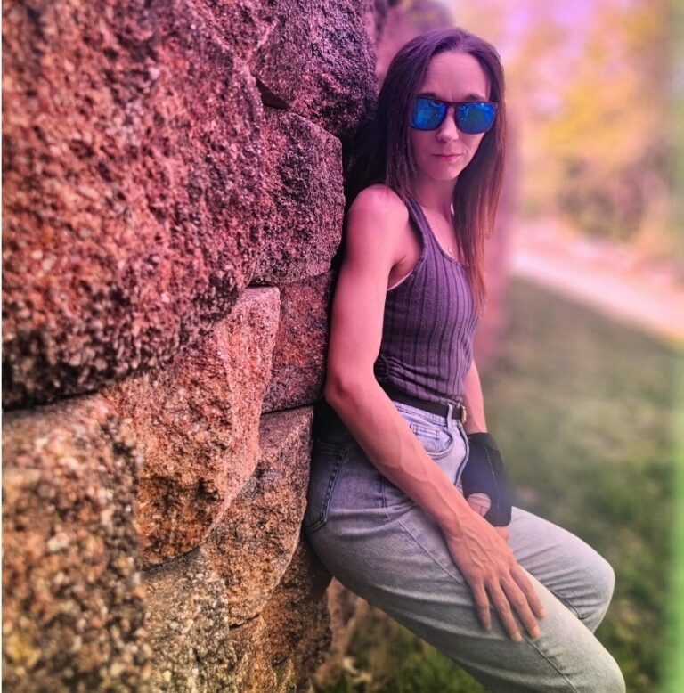 Amanda Valley - Runway Model - United States