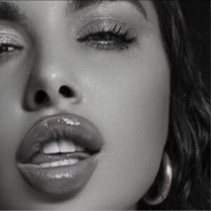 Detrás del éxito de Jessica González : Modelo, Actriz y Productora