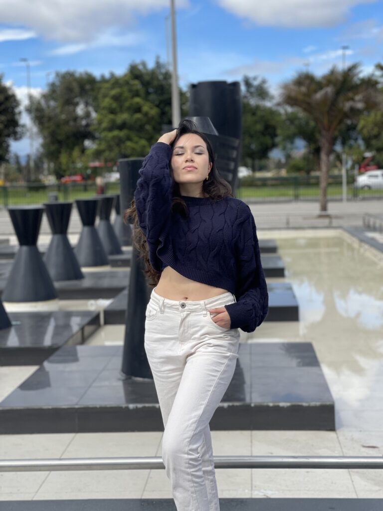 Desde Bogotá con Glamour: Lina Romero, el Ícono de Colombia